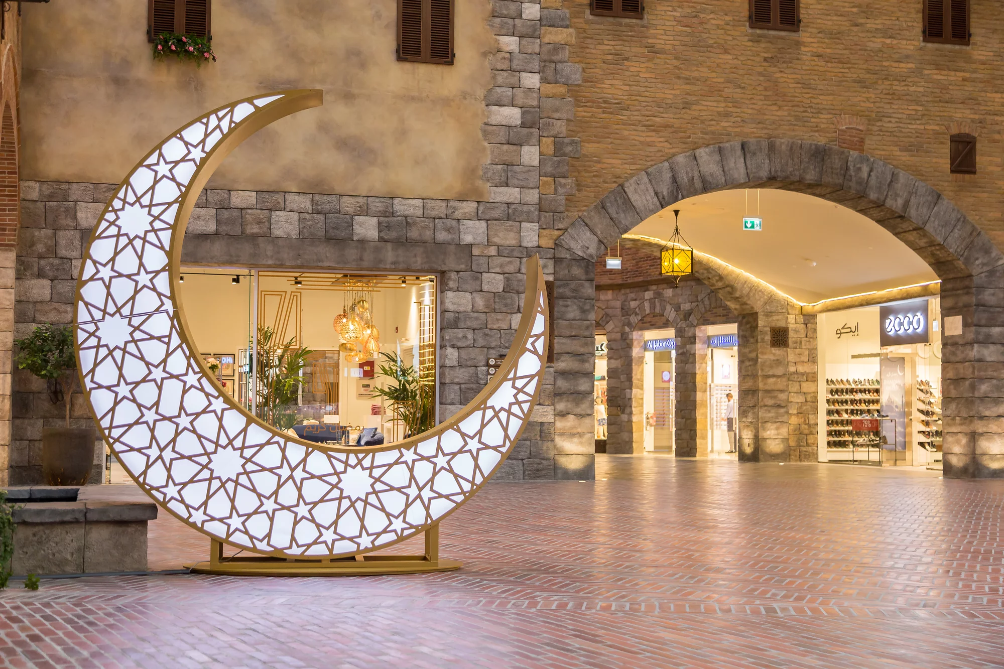 Outlet Village Dubai, UAE | MK Illumination